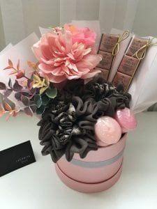 Haj Mubarik Gifts - 20 Islamic Gift Ideas For Hajj & Umrah